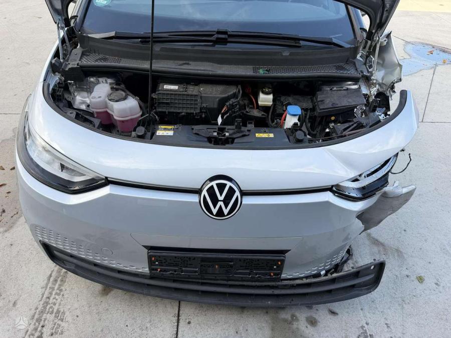 Pelēks Volkswagen ID.3 2020 Kauņa, ar dzinēja tilpumu 0.00 L un nobraukumu 16 tūkst. km par 11650 €, foto 13 vietnē AUTOMOTO.COM.LV