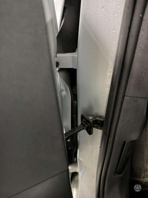 Pelēks Volkswagen ID.3 2020 Kauņa, ar dzinēja tilpumu 0.00 L un nobraukumu 16 tūkst. km par 11650 €, foto 14 vietnē AUTOMOTO.COM.LV