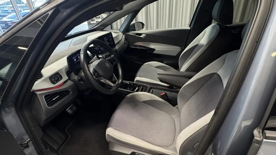 Pelēks Volkswagen ID.3 2020 Mārupe, ar dzinēja tilpumu 0.00 L un nobraukumu 54 tūkst. km par 22490 €, foto 9 vietnē AUTOMOTO.COM.LV