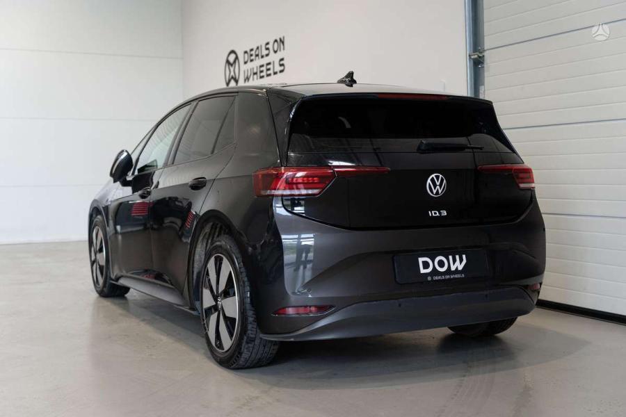 Grey Volkswagen ID.3 2021 in Vilnius, with an engine capacity of 0.00 L and mileage of 60 thousand km for 15900 €, photo 7 on AUTOMOTO.COM.LV
