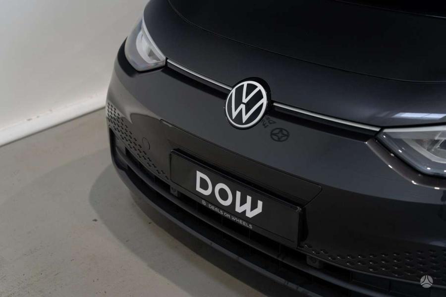 Grey Volkswagen ID.3 2021 in Vilnius, with an engine capacity of 0.00 L and mileage of 60 thousand km for 15900 €, photo 8 on AUTOMOTO.COM.LV