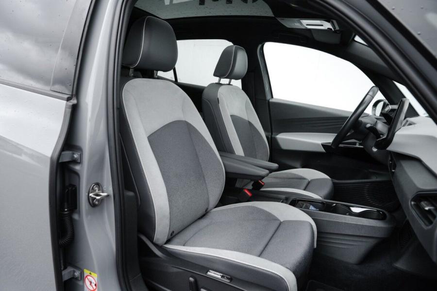 Pelēks Volkswagen ID.3 2021 Rīga, ar dzinēja tilpumu 0.00 L un nobraukumu 64 tūkst. km par 24900 €, foto 8 vietnē AUTOMOTO.COM.LV