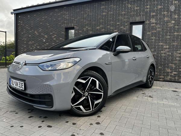 Grey Volkswagen ID.3 2021 in Klaipeda, with an engine capacity of 0.00 L and mileage of 34 thousand km for 16900 €, photo 3 on AUTOMOTO.COM.LV