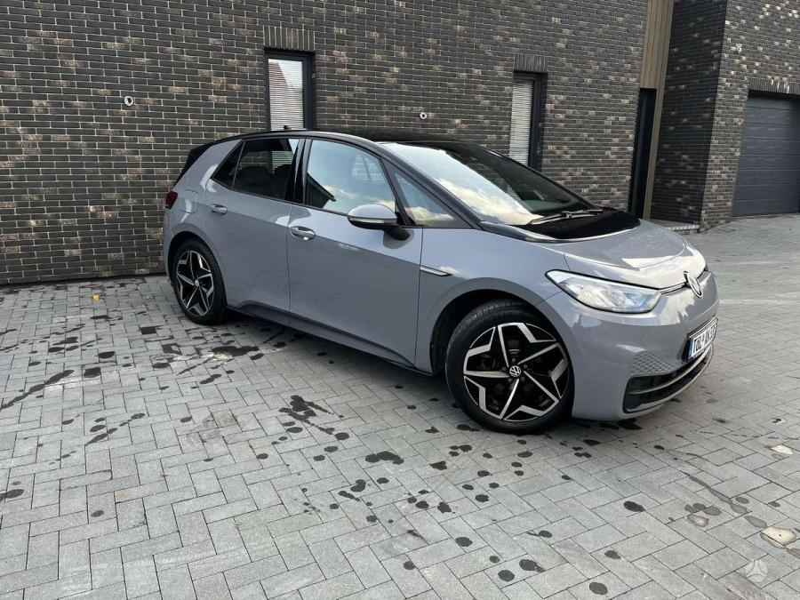 Pelēks Volkswagen ID.3 2021 Klaipėda, ar dzinēja tilpumu 0.00 L un nobraukumu 34 tūkst. km par 16900 €, foto 12 vietnē AUTOMOTO.COM.LV
