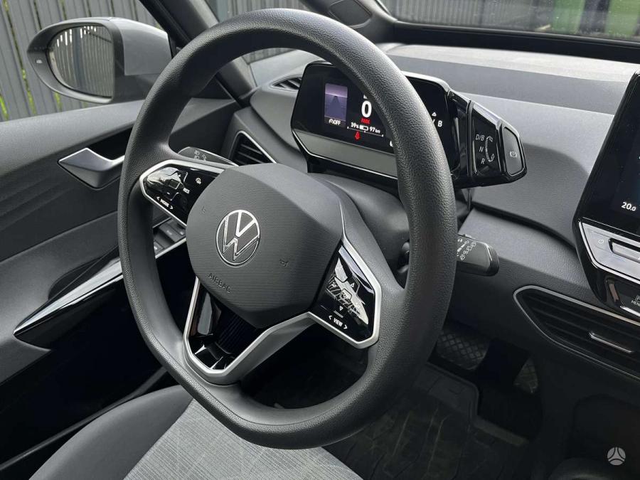 Pelēks Volkswagen ID.3 2021 Klaipėda, ar dzinēja tilpumu 0.00 L un nobraukumu 34 tūkst. km par 16900 €, foto 31 vietnē AUTOMOTO.COM.LV