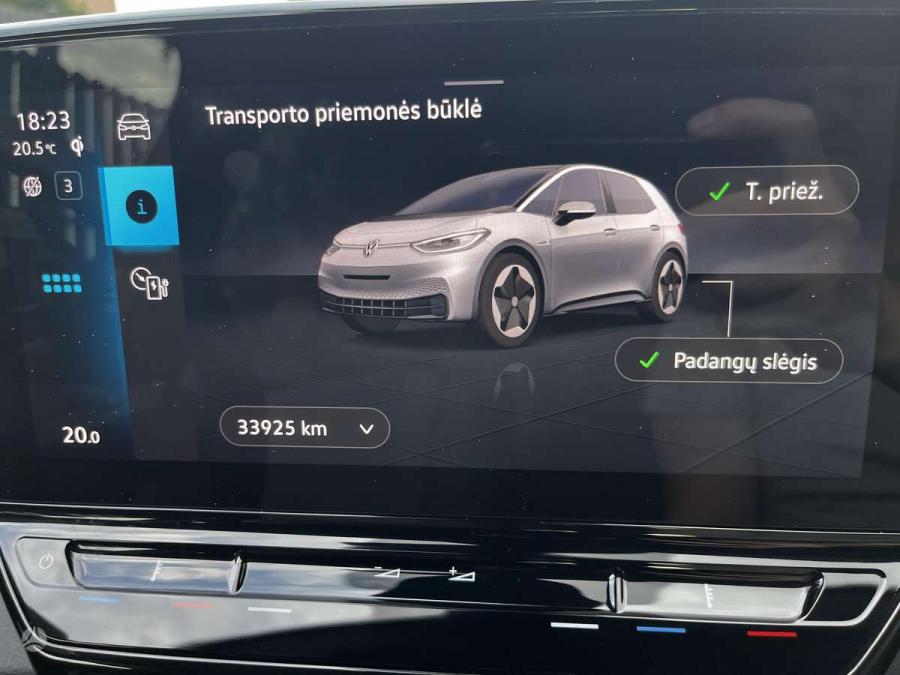 Pelēks Volkswagen ID.3 2021 Klaipėda, ar dzinēja tilpumu 0.00 L un nobraukumu 34 tūkst. km par 16900 €, foto 42 vietnē AUTOMOTO.COM.LV