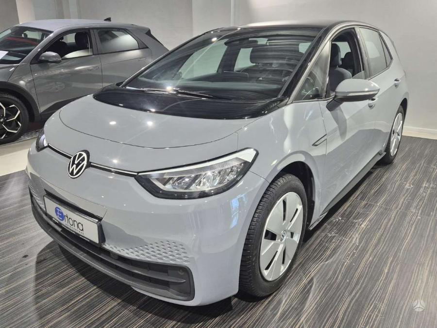 Pelēks Volkswagen ID.3 2022 Šauļi, ar dzinēja tilpumu 0.00 L un nobraukumu 13 tūkst. km par 18700 €, foto 2 vietnē AUTOMOTO.COM.LV