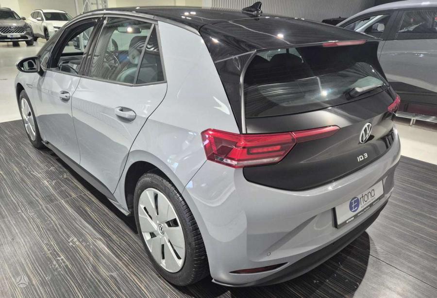 Pelēks Volkswagen ID.3 2022 Šauļi, ar dzinēja tilpumu 0.00 L un nobraukumu 13 tūkst. km par 18700 €, foto 4 vietnē AUTOMOTO.COM.LV