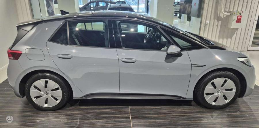 Pelēks Volkswagen ID.3 2022 Šauļi, ar dzinēja tilpumu 0.00 L un nobraukumu 13 tūkst. km par 18700 €, foto 5 vietnē AUTOMOTO.COM.LV