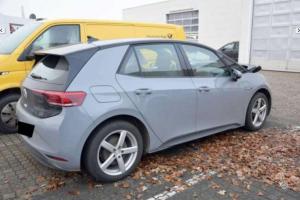 Pelēks Volkswagen ID.3 2022 Šauļi, ar dzinēja tilpumu 0.00 L un nobraukumu 21 tūkst. km par 13500 €, foto 4 vietnē AUTOMOTO.COM.LV