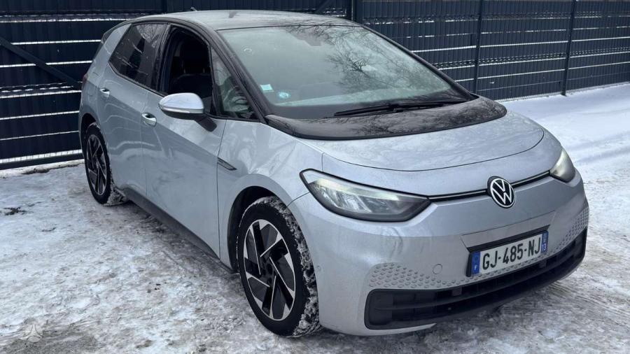 Pelēks Volkswagen ID.3 2022 Jonava, ar dzinēja tilpumu 0.00 L un nobraukumu 28 tūkst. km par 15500 €, foto 11 vietnē AUTOMOTO.COM.LV