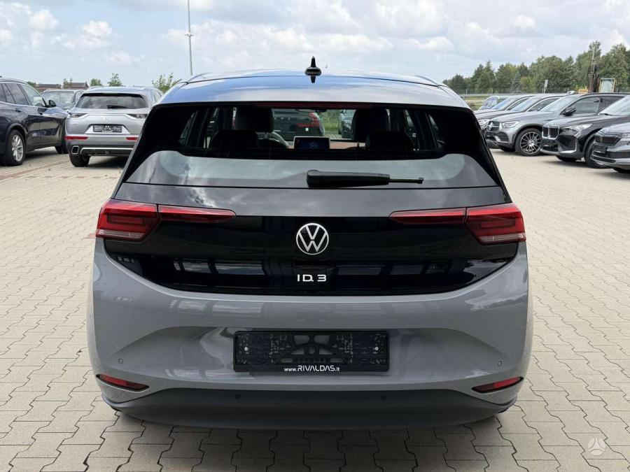 Pelēks Volkswagen ID.3 2022 Šauļi, ar dzinēja tilpumu 0.00 L un nobraukumu 103 tūkst. km par 22978 €, foto 10 vietnē AUTOMOTO.COM.LV