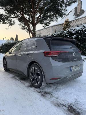 Pelēks Volkswagen ID.3 2023 Kauņa, ar dzinēja tilpumu 0.00 L un nobraukumu 71 tūkst. km par 10300 €, foto 3 vietnē AUTOMOTO.COM.LV