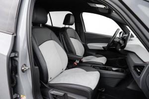Grey Volkswagen ID.3 2023 in Riga, with an engine capacity of 0.00 L and mileage of 22 thousand km for 26800 €, photo 7 on AUTOMOTO.COM.LV