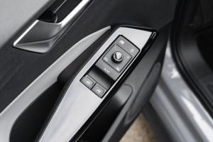 Grey Volkswagen ID.3 2023 in Riga, with an engine capacity of 0.00 L and mileage of 22 thousand km for 26800 €, photo 9 on AUTOMOTO.COM.LV