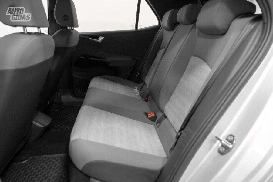 Grey Volkswagen ID.3 2023 in Vilnius, with an engine capacity of 0.00 L and mileage of 57 thousand km for 24900 €, photo 7 on AUTOMOTO.COM.LV