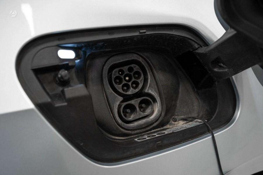 Pelēks Volkswagen ID.3 2023 Viļņa, ar dzinēja tilpumu 0.00 L un nobraukumu 57 tūkst. km par 23900 €, foto 23 vietnē AUTOMOTO.COM.LV