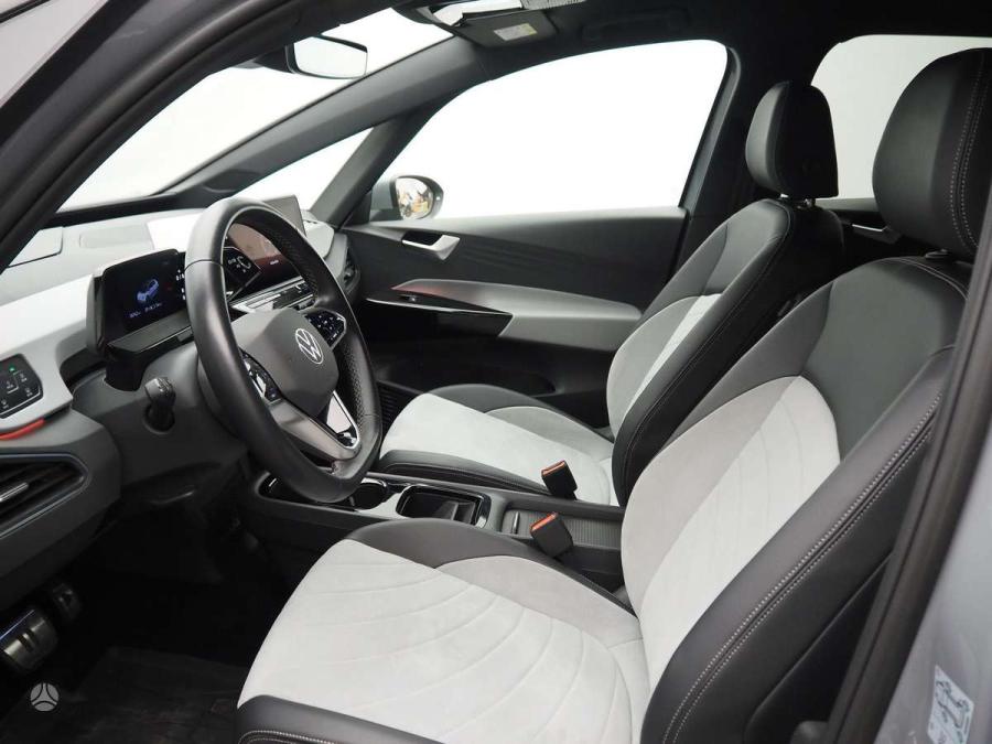 Grey Volkswagen ID.3 2023 in Vilnius, with an engine capacity of 0.00 L and mileage of 27 thousand km for 24500 €, photo 9 on AUTOMOTO.COM.LV