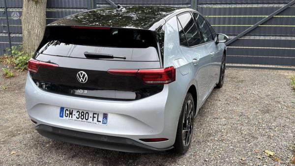Volkswagen ID.3 2023 Jonava vietnē Pelēks Volkswagen ID.3 2023 Jonava, ar dzinēja tilpumu 0.00 L un nobraukumu 43 tūkst. km par 17200 €, foto 4 vietnē AUTOMOTO.COM.LV