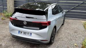 Pelēks Volkswagen ID.3 2023 Jonava, ar dzinēja tilpumu 0.00 L un nobraukumu 43 tūkst. km par 17200 €, foto 12 vietnē AUTOMOTO.COM.LV