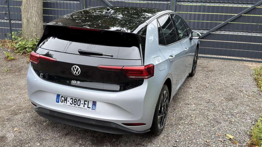 Pelēks Volkswagen ID.3 2023 Jonava, ar dzinēja tilpumu 0.00 L un nobraukumu 43 tūkst. km par 17200 €, foto 12 vietnē AUTOMOTO.COM.LV