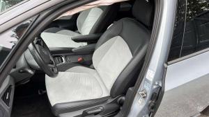 Pelēks Volkswagen ID.3 2023 Jonava, ar dzinēja tilpumu 0.00 L un nobraukumu 43 tūkst. km par 17200 €, foto 18 vietnē AUTOMOTO.COM.LV