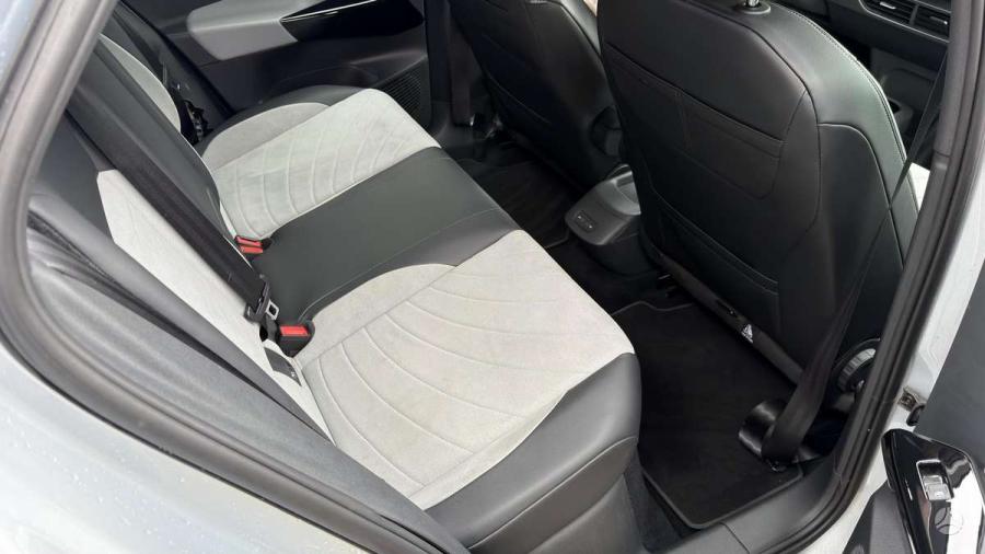 Pelēks Volkswagen ID.3 2023 Jonava, ar dzinēja tilpumu 0.00 L un nobraukumu 43 tūkst. km par 17200 €, foto 19 vietnē AUTOMOTO.COM.LV