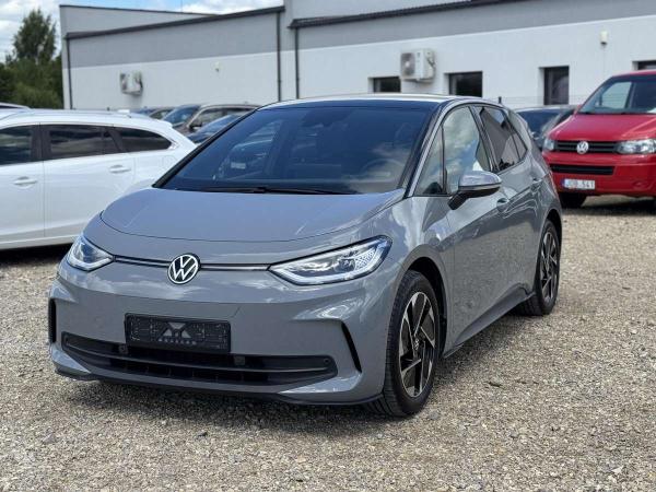 Pelēks Volkswagen ID.3 2024 Šauļi, ar dzinēja tilpumu 0.00 L un nobraukumu 22 tūkst. km par 25500 €, foto 1 vietnē AUTOMOTO.COM.LV