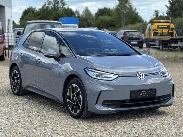 Pelēks Volkswagen ID.3 2024 Šauļi, ar dzinēja tilpumu 0.00 L un nobraukumu 22 tūkst. km par 25500 €, foto 3 vietnē AUTOMOTO.COM.LV