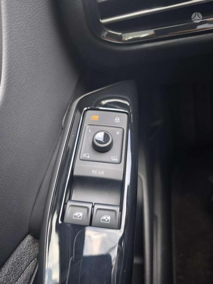 Pelēks Volkswagen ID.3 2024 Šauļi, ar dzinēja tilpumu 0.00 L un nobraukumu 71 tūkst. km par 21900 €, foto 19 vietnē AUTOMOTO.COM.LV