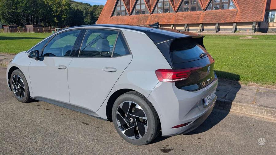 Pelēks Volkswagen ID.3 2024 Kauņa, ar dzinēja tilpumu 0.00 L un nobraukumu 34 tūkst. km par 27750 €, foto 5 vietnē AUTOMOTO.COM.LV