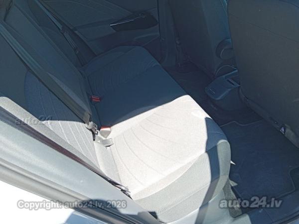 Pelēks Volkswagen ID.3 2025 Tallina, ar dzinēja tilpumu 0.00 L un nobraukumu 12 tūkst. km par 26900 €, foto 10 vietnē AUTOMOTO.COM.LV