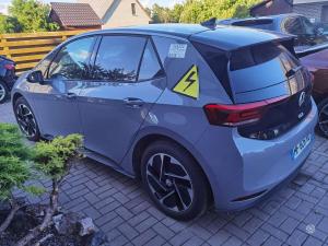 Pelēks Volkswagen ID.3 2025 Kauņa, ar dzinēja tilpumu 0.00 L un nobraukumu 7 tūkst. km par 12900 €, foto 3 vietnē AUTOMOTO.COM.LV