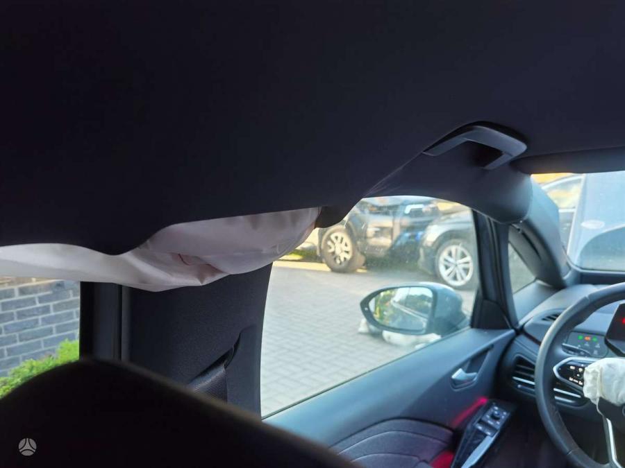 Pelēks Volkswagen ID.3 2025 Kauņa, ar dzinēja tilpumu 0.00 L un nobraukumu 7 tūkst. km par 12900 €, foto 18 vietnē AUTOMOTO.COM.LV