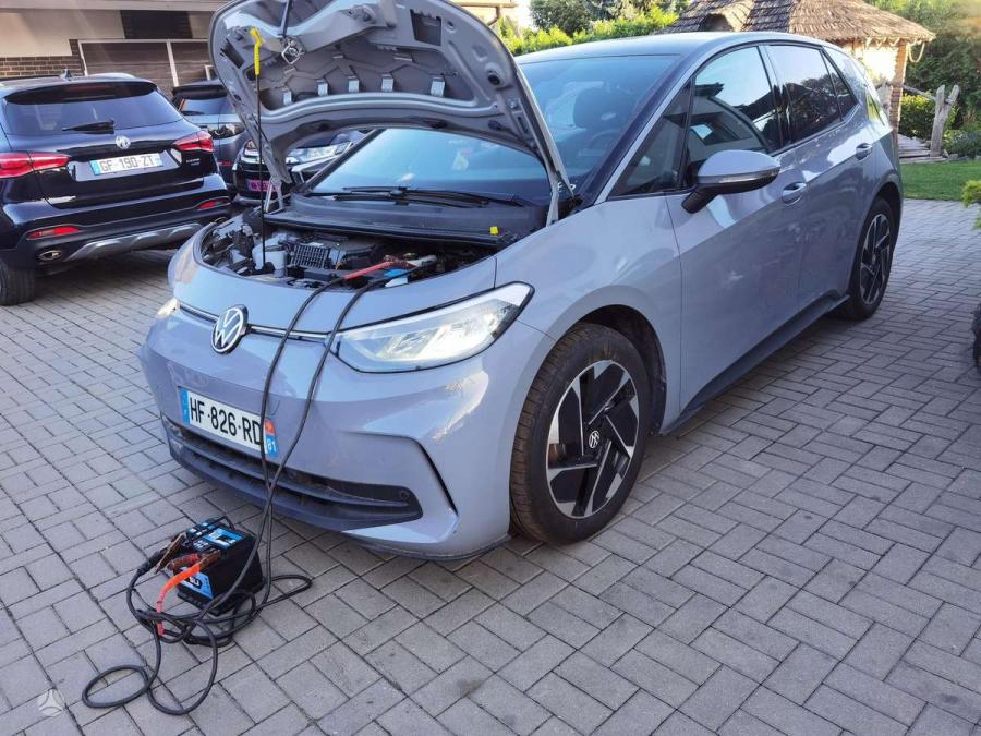 Pelēks Volkswagen ID.3 2025 Kauņa, ar dzinēja tilpumu 0.00 L un nobraukumu 7 tūkst. km par 12900 €, foto 22 vietnē AUTOMOTO.COM.LV