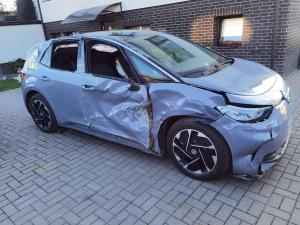 Pelēks Volkswagen ID.3 2025 Kauņa, ar dzinēja tilpumu 0.00 L un nobraukumu 7 tūkst. km par 12900 €, foto 24 vietnē AUTOMOTO.COM.LV