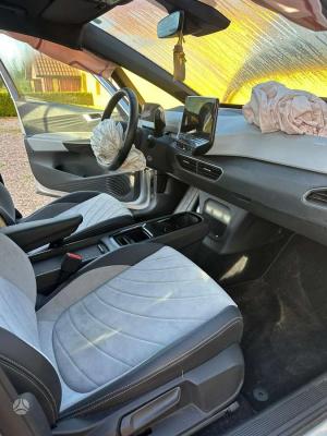 Grey Volkswagen ID.3 2025 in Klaipeda, with an engine capacity of 0.00 L and mileage of 54 thousand km for 7900 €, photo 10 on AUTOMOTO.COM.LV