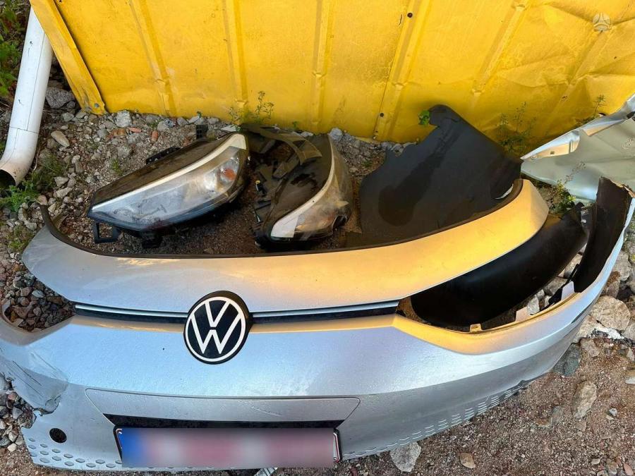 Grey Volkswagen ID.3 2025 in Klaipeda, with an engine capacity of 0.00 L and mileage of 54 thousand km for 7900 €, photo 22 on AUTOMOTO.COM.LV
