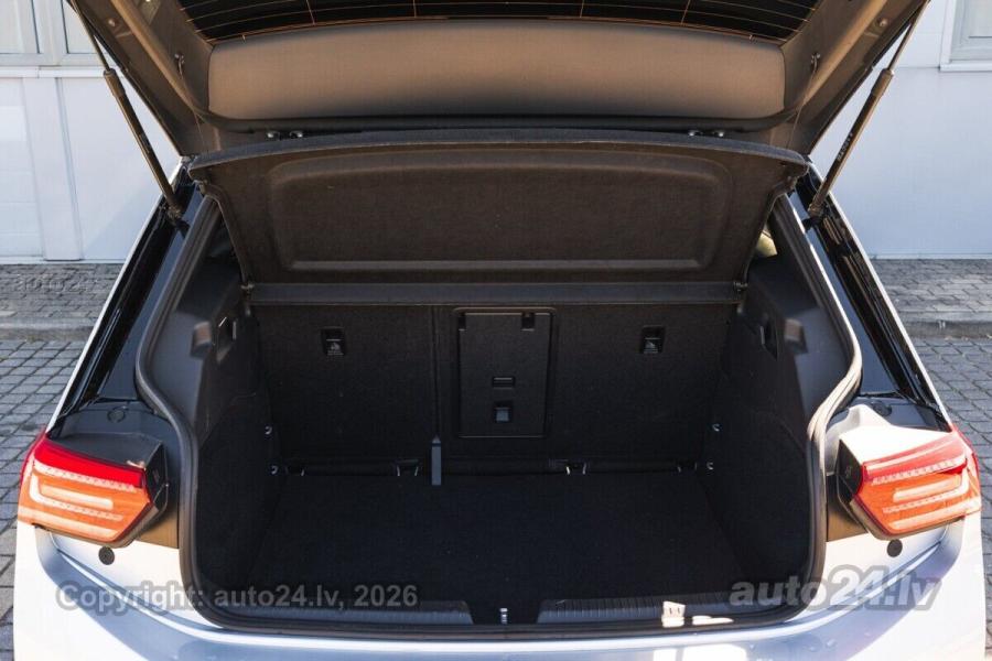 Grey Volkswagen ID.3 2023 in Ventspils, with an engine capacity of 0.00 L and mileage of 42 thousand km for 29616 €, photo 26 on AUTOMOTO.COM.LV