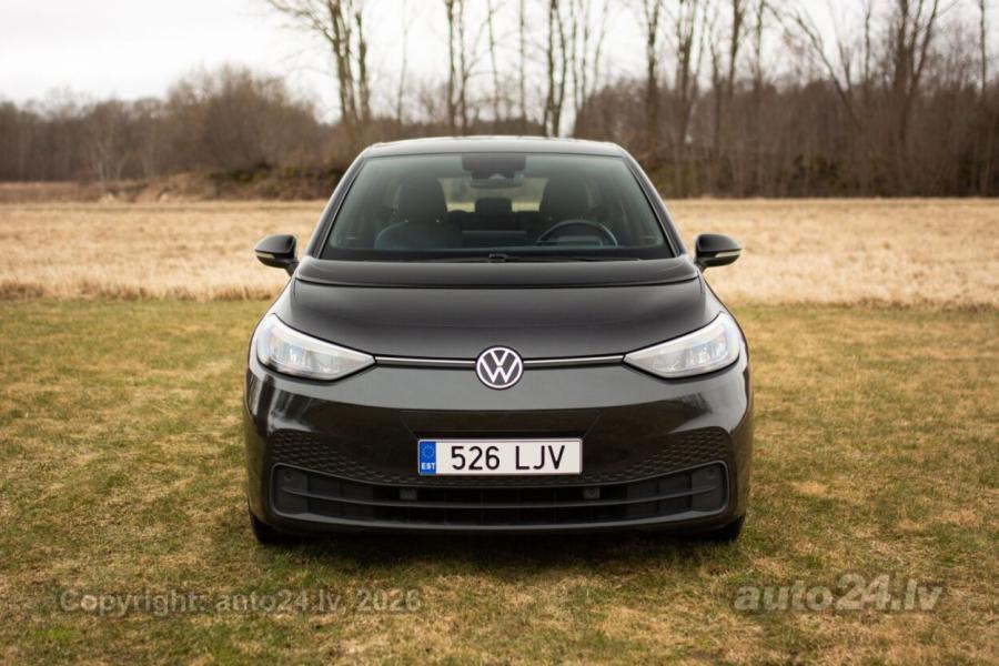 Pelēks Volkswagen ID.3 2020 Pērnava, ar dzinēja tilpumu 0.00 L un nobraukumu 159 tūkst. km par 13990 €, foto 2 vietnē AUTOMOTO.COM.LV