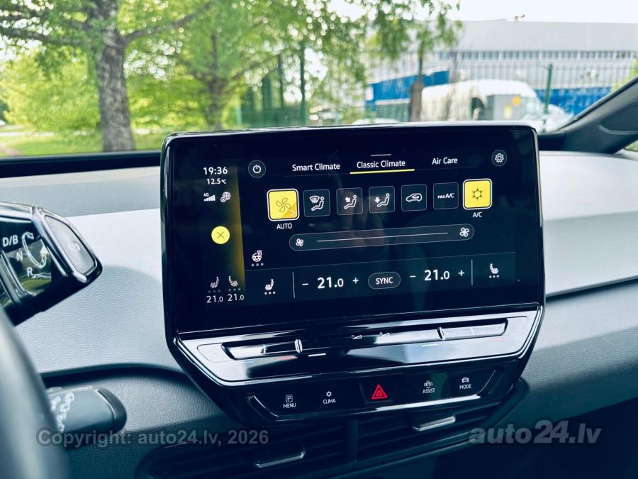 Grey Volkswagen ID.3 2020 in Tallinn, with an engine capacity of 0.00 L and mileage of 119 thousand km for 17900 €, photo 12 on AUTOMOTO.COM.LV
