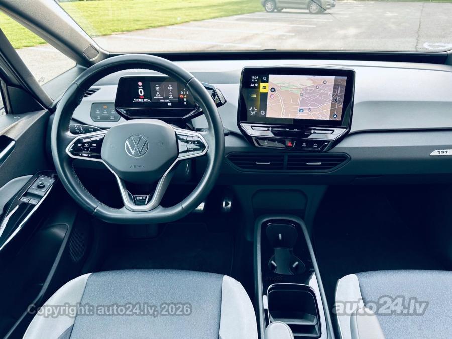 Grey Volkswagen ID.3 2020 in Tallinn, with an engine capacity of 0.00 L and mileage of 119 thousand km for 17900 €, photo 13 on AUTOMOTO.COM.LV