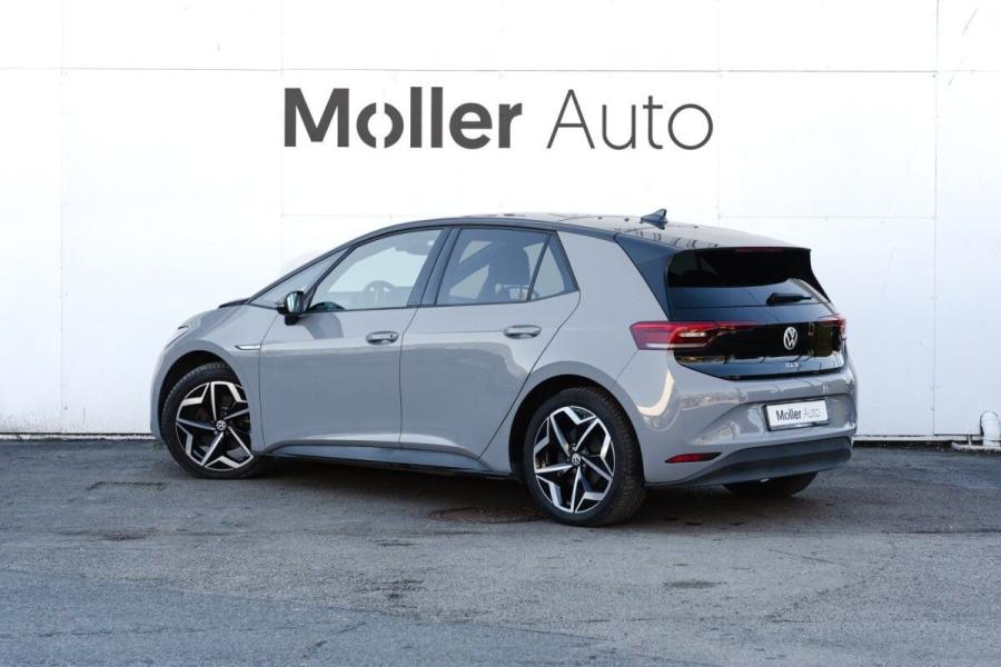 Pelēks Volkswagen ID.3 2021 Rīga, ar dzinēja tilpumu 0.00 L un nobraukumu 56 tūkst. km par 25500 €, foto 4 vietnē AUTOMOTO.COM.LV