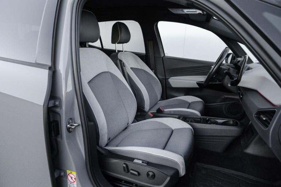 Pelēks Volkswagen ID.3 2021 Rīga, ar dzinēja tilpumu 0.00 L un nobraukumu 56 tūkst. km par 25500 €, foto 8 vietnē AUTOMOTO.COM.LV