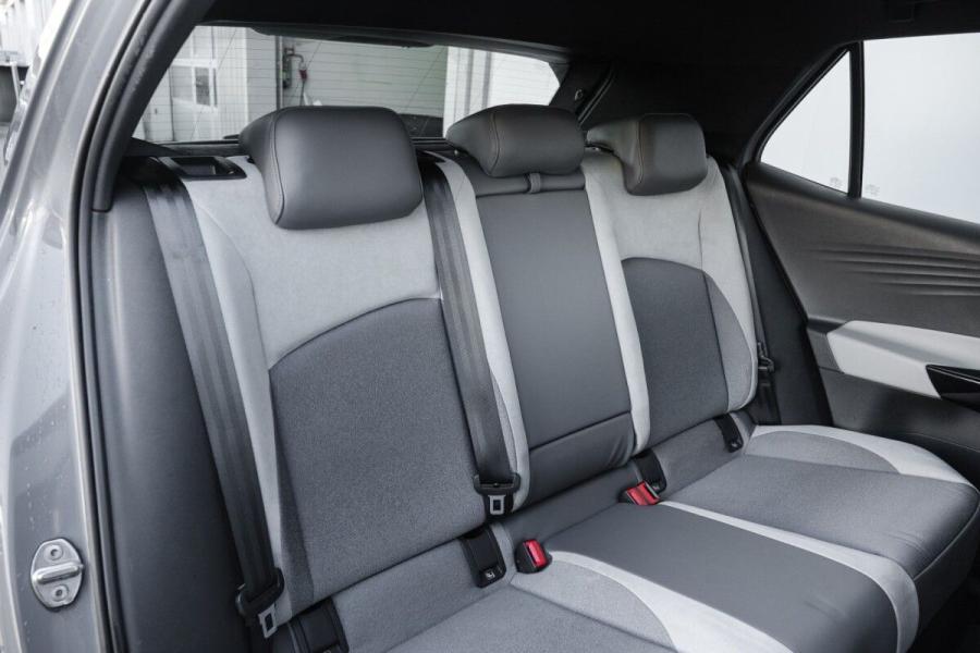 Pelēks Volkswagen ID.3 2021 Rīga, ar dzinēja tilpumu 0.00 L un nobraukumu 56 tūkst. km par 25500 €, foto 11 vietnē AUTOMOTO.COM.LV