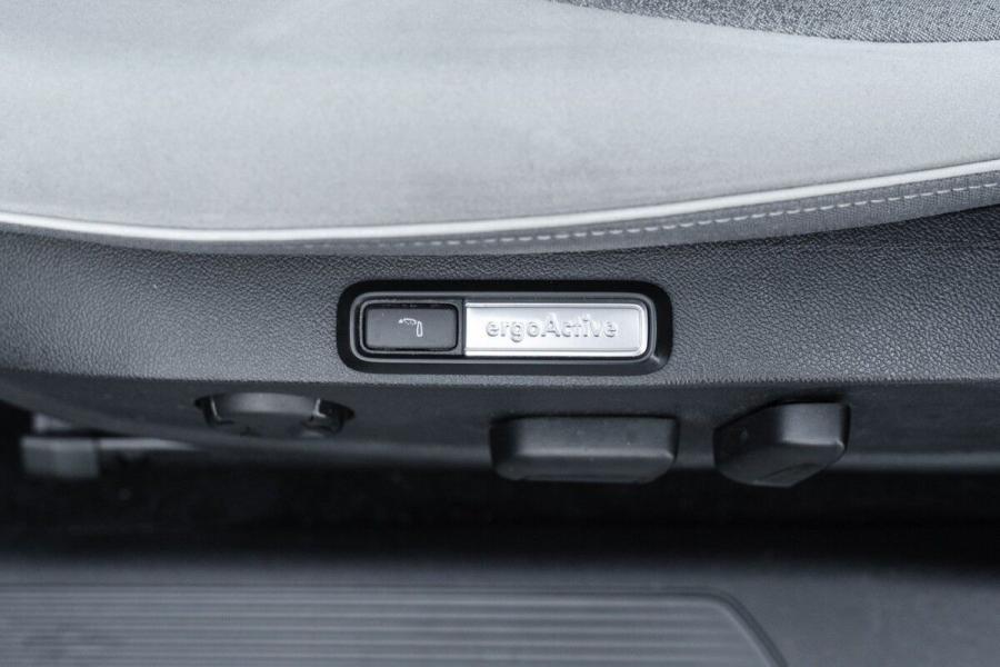 Pelēks Volkswagen ID.3 2021 Rīga, ar dzinēja tilpumu 0.00 L un nobraukumu 56 tūkst. km par 25500 €, foto 14 vietnē AUTOMOTO.COM.LV