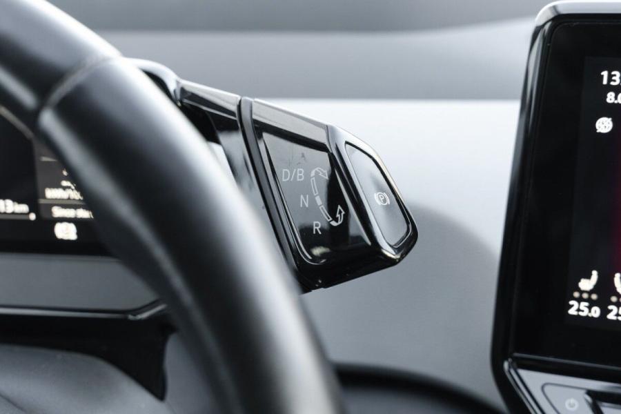 Pelēks Volkswagen ID.3 2021 Rīga, ar dzinēja tilpumu 0.00 L un nobraukumu 56 tūkst. km par 25500 €, foto 16 vietnē AUTOMOTO.COM.LV