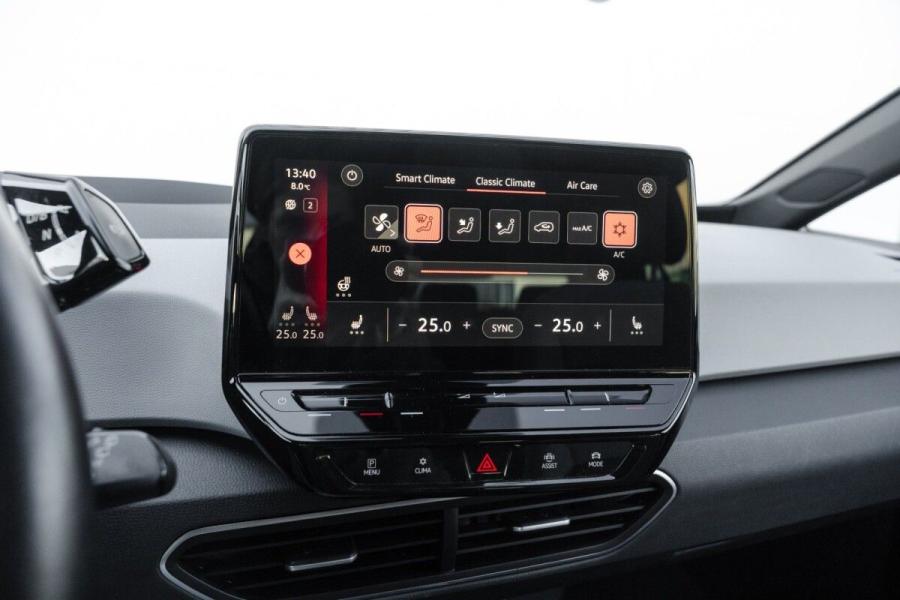 Pelēks Volkswagen ID.3 2021 Rīga, ar dzinēja tilpumu 0.00 L un nobraukumu 56 tūkst. km par 25500 €, foto 22 vietnē AUTOMOTO.COM.LV