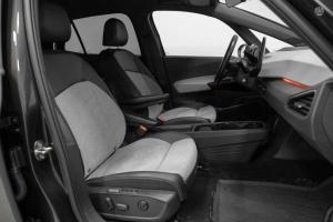 Volkswagen ID.3 2022 in Vilnius, with an engine capacity of 0.00 L and mileage of 61 thousand km for 22500 €, photo 10 on AUTOMOTO.COM.LV