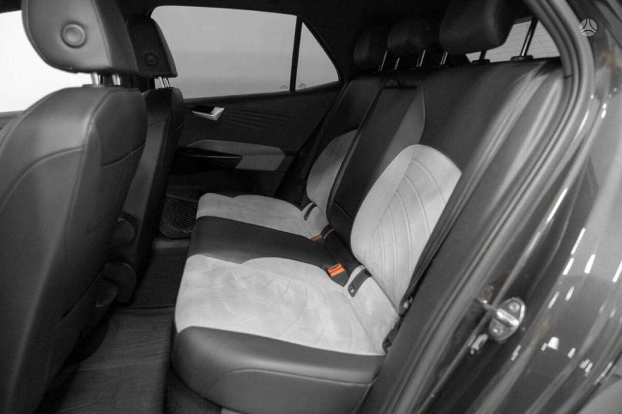 Volkswagen ID.3 2022 in Vilnius, with an engine capacity of 0.00 L and mileage of 61 thousand km for 22500 €, photo 11 on AUTOMOTO.COM.LV
